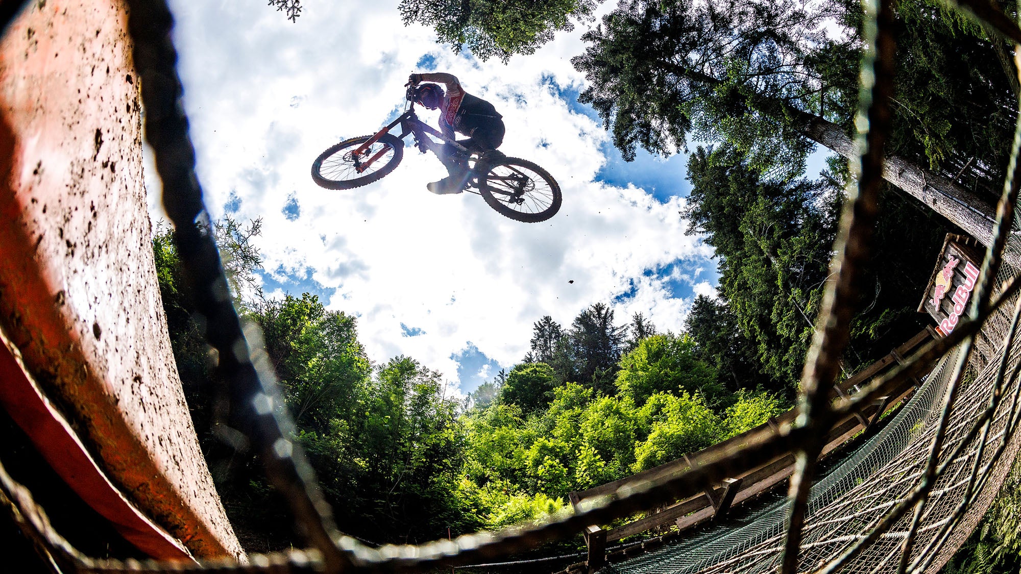 Bike Screensavers – Troy Lee Designs Canada